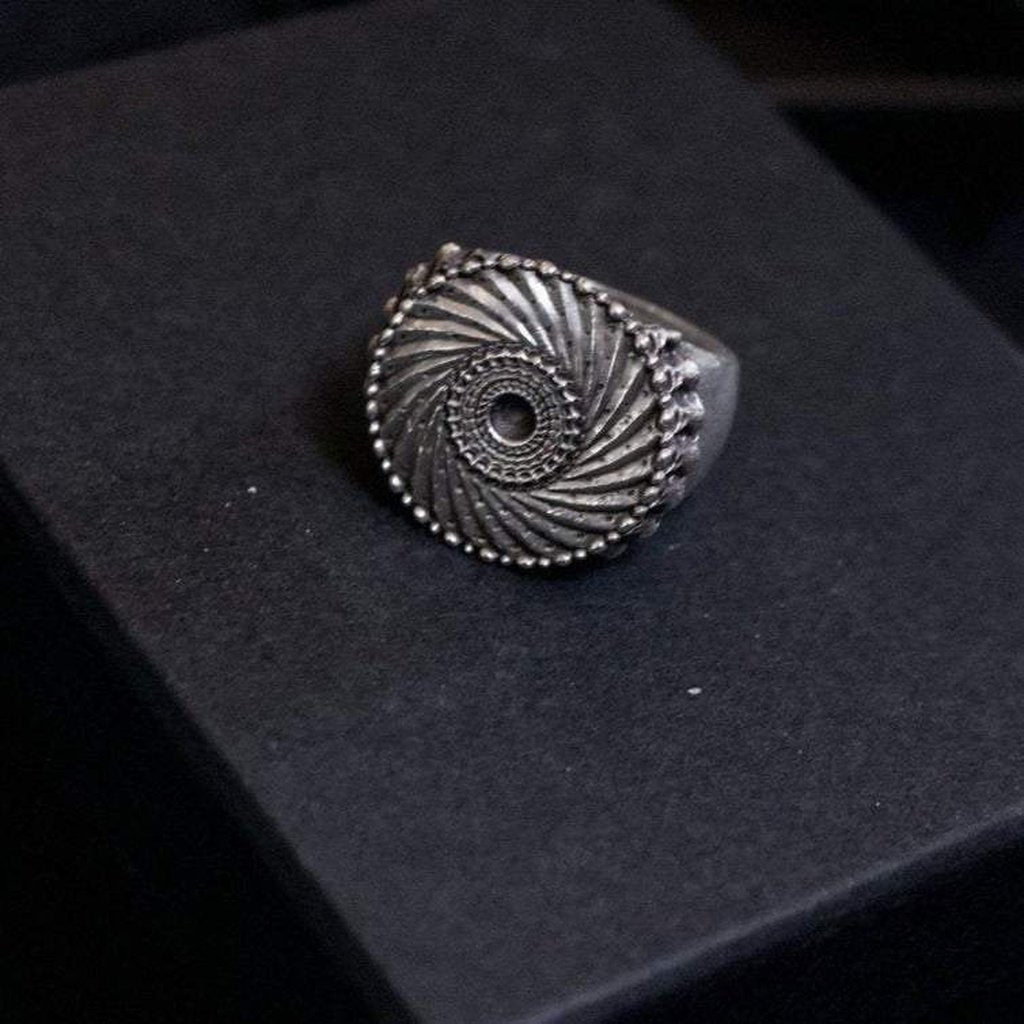 Rings - Faceless Jewelry